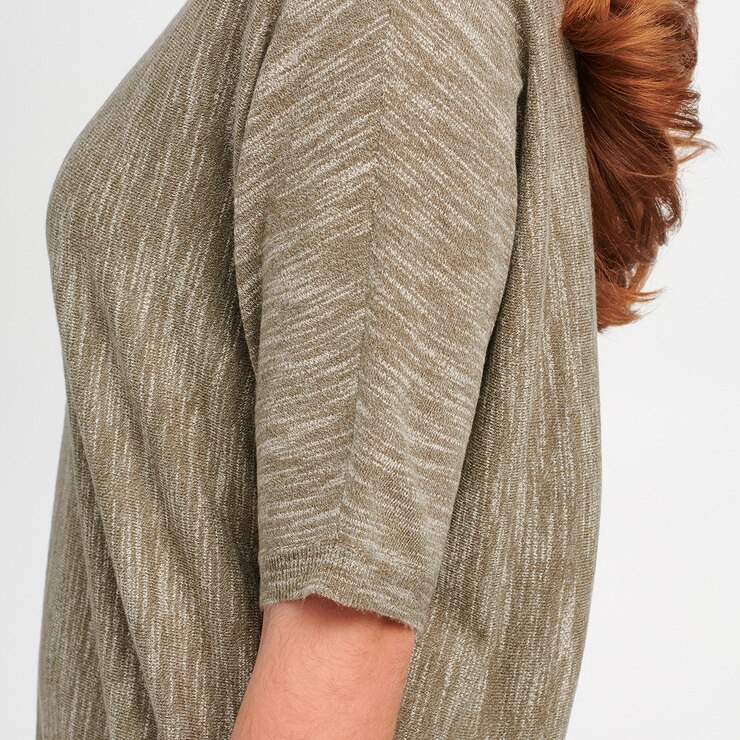 DKNY Jeans, Blusa Estilo Dolman con Mangas Tipo Raglan Jaspeada para ...