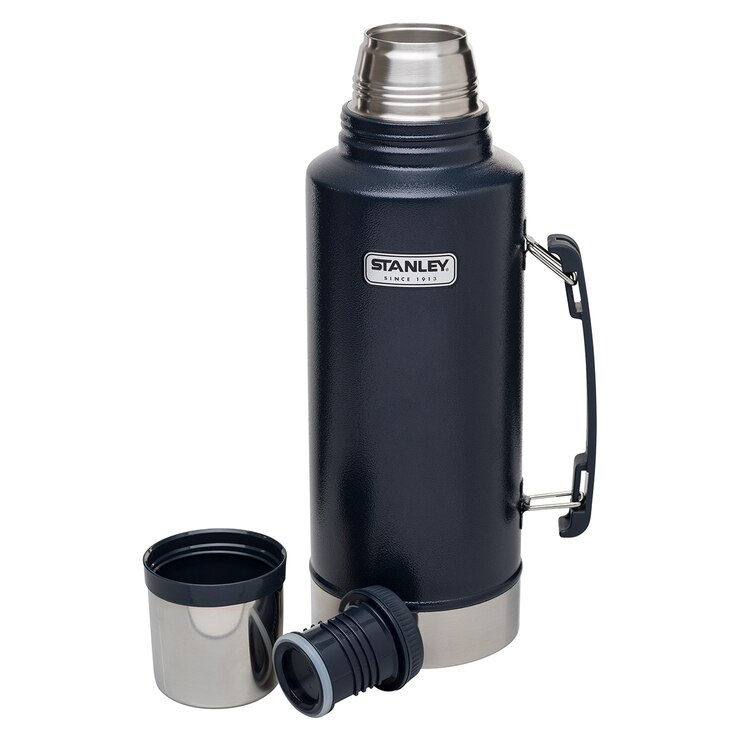 Stanley, botella clásica, 1.9L | Costco Mexico