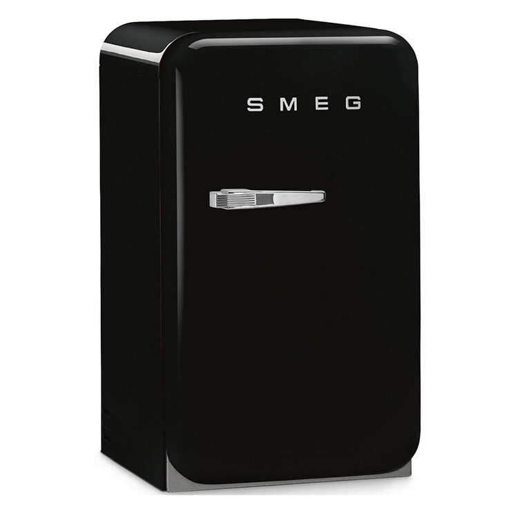 Frigobar Negro 1.5' Estilo Retro Smeg | Costco México
